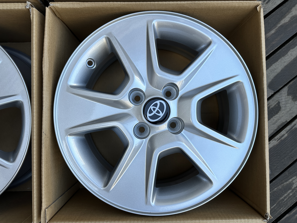 Felgi 15cali Toyota Agya Aqua Belta Corolla Yaris Etios 4x100 ...