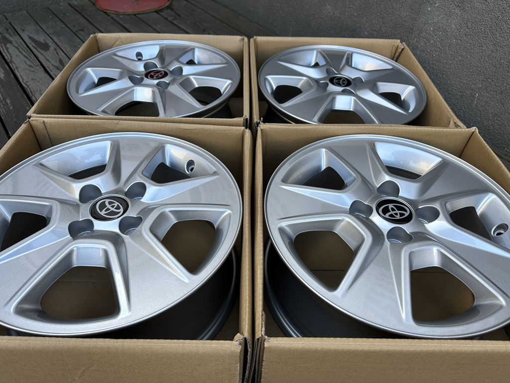 Felgi 15cali Toyota Agya Aqua Belta Corolla Yaris Etios 4x100 ...