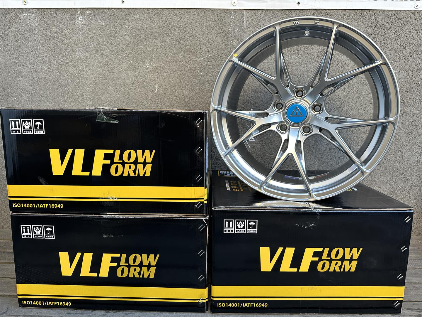 Felgi 19cali BMW E90 Chevrolet Honda Lexus Opel Isignia Vw 5x120 ...