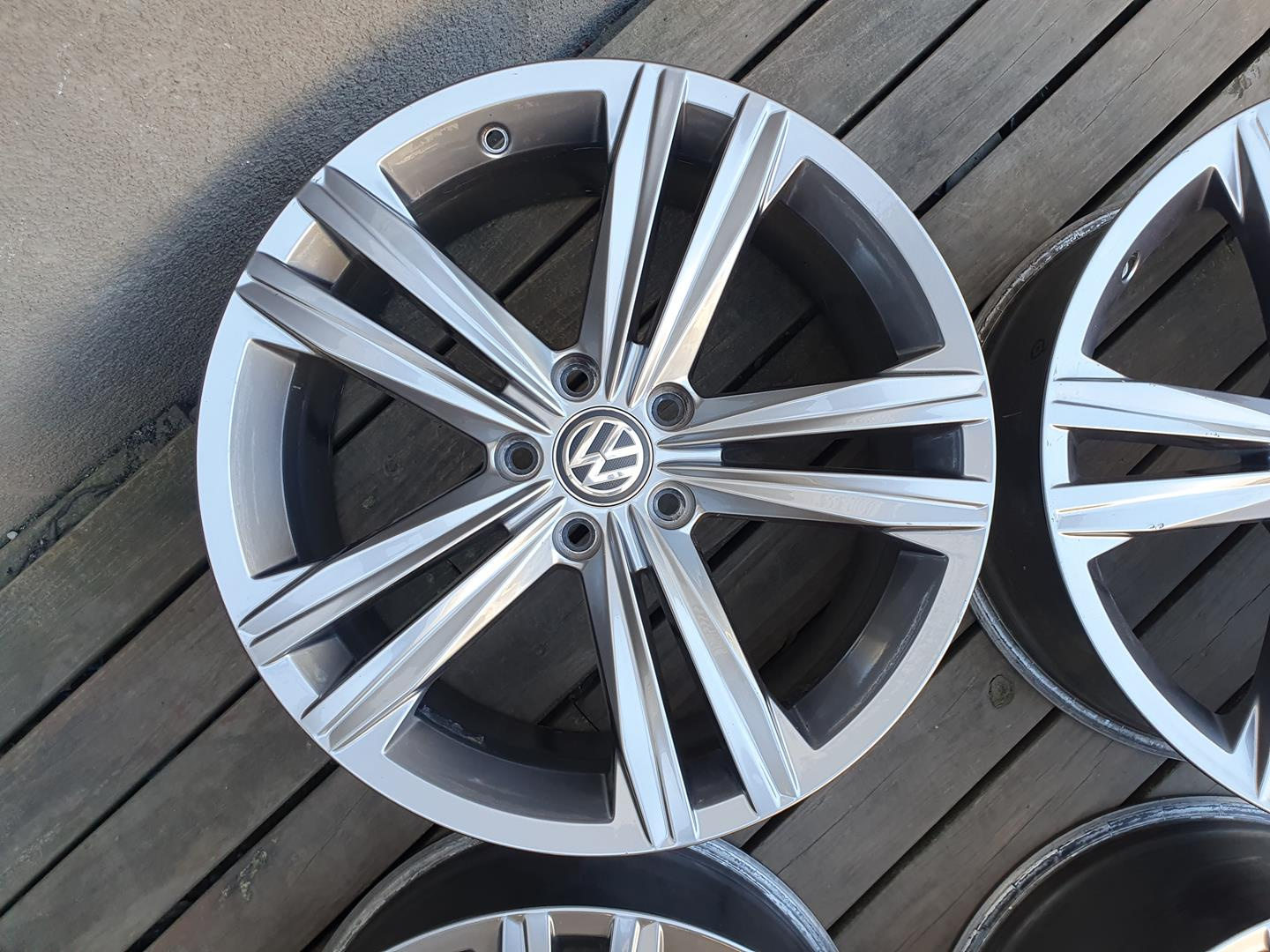 Oryginał felgi 18cali 3G8 VW Arteon Golf Jetta Passat Sharan ...